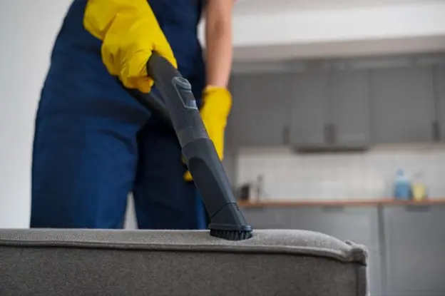Upholstery Cleaning Abu Dhabi: Hacks, Costs & Pro Tips